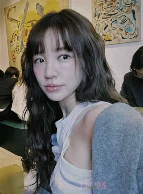 40岁韩星尹恩惠断崖式衰老，网友怀疑她过度医美导致“脸塌了”腾讯新闻