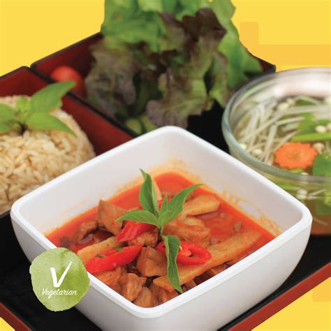 ข้าว3 ชนิดเสริฟกับกับข้าว 1 อย่าง ร้าน สวนผัก โอ้กะจู๋ The Circle