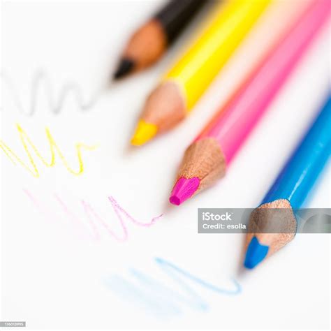 Cmyk 백색과 모델 0명에 대한 스톡 사진 및 기타 이미지 0명 Cmyk 사진 이미지 Istock