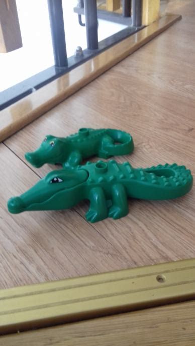 Lego Duplo Krokodil Veliki čeljust Se Otvara