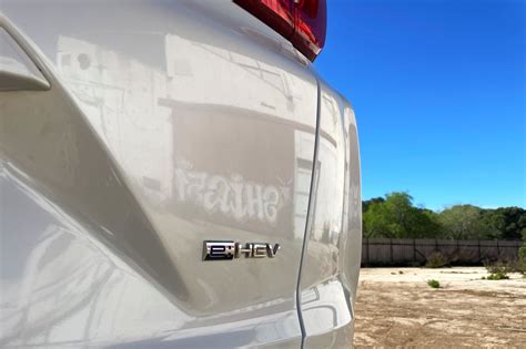 Honda Cr V Probamos La Versión Híbrida Del Suv Nipón Loading Cars