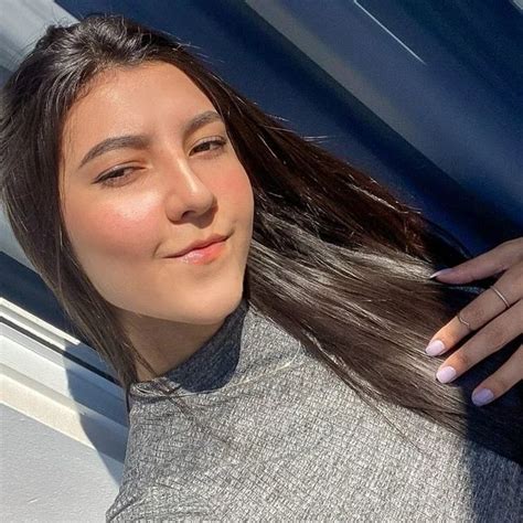 Mioarasantos On Threads