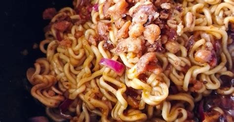 Resep Mie Sedap Goreng Pakai Bawang Pedas Oleh Gail Cookpad