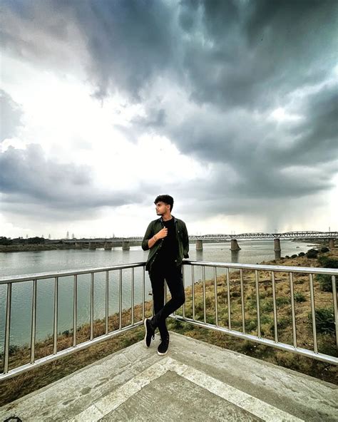 🌧️🫶 Sahej X01 Sahej Viratkohli Reels Explorepage Explore