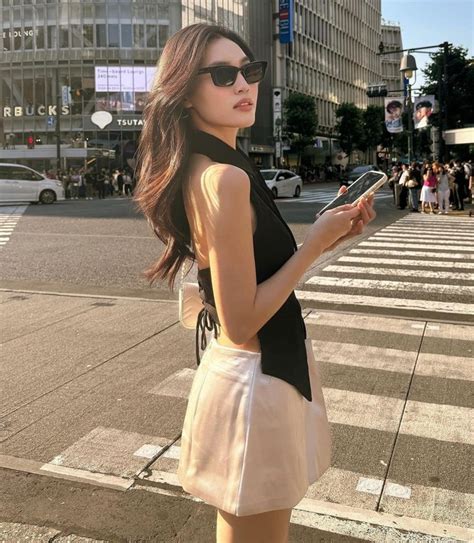 2 Tháng Du Học Lạ Lùng Của Ninh Dương Lan Ngọc