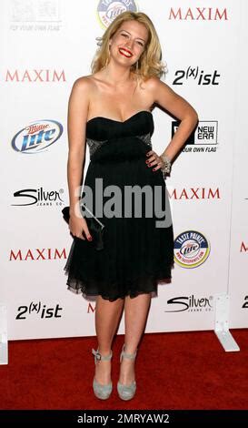 Actress Lauren Storm Arrives At The 2011 Maxim Hot 100 Party At Eden