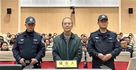 受贿超600万！金融“内鬼”王蓉生受贿案一审开庭！ 腾讯新闻