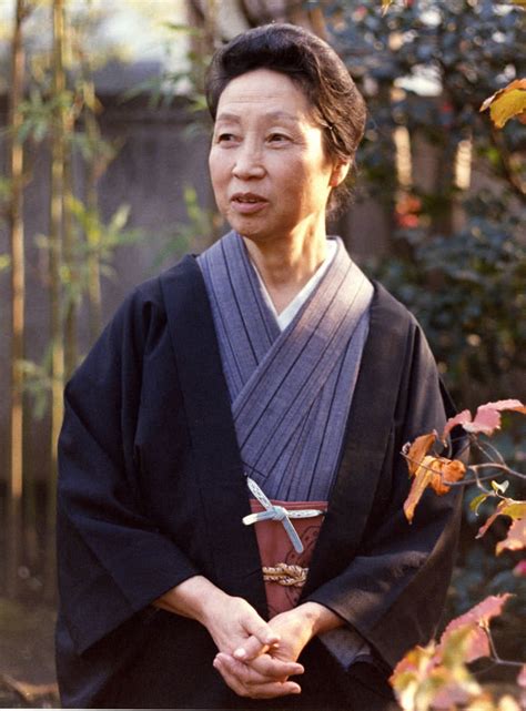 幸田文の写真、名言、年表、子孫を徹底紹介 昭和ガイド