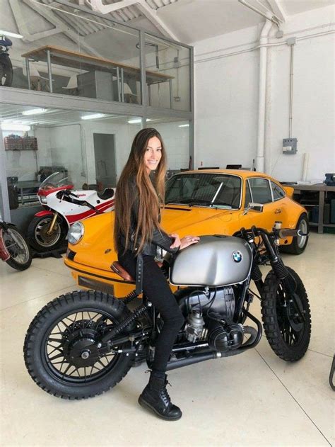 Pin Tillagd Av Michael Massow På Cool Women Motorcykel Fordon Bilar