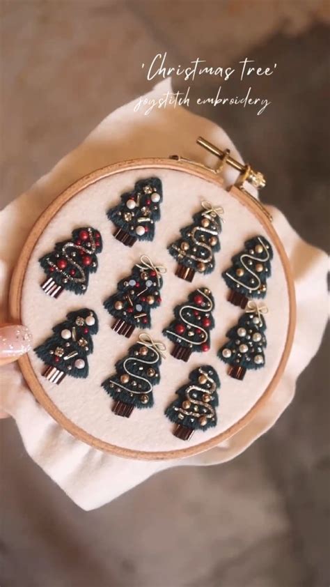 조이스티치 프랑스자수 Embroidery 12월 힐링클래스 스케치 🎄 제대로된샷은 못찍었지만 크리스마스 수업의 아기자기 즐거움과 예쁨은 남기기로