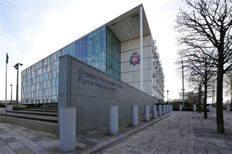 Two Police Officers Caught Having Sex In Stations And Cars Resign Leeds Live