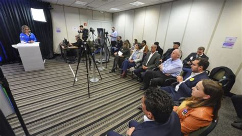 Candidatos Ao Senado Chegam à Reta Final Após Campanha Marcada Por