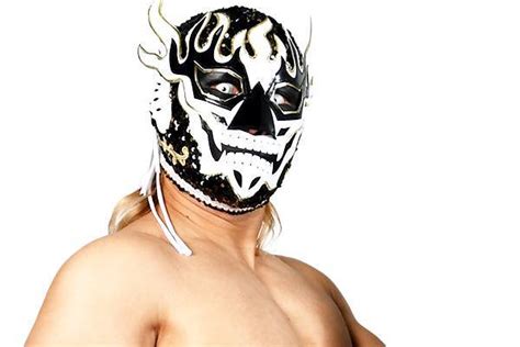 【質問の受付は終了】『新日本プロレスの選手に一問一答！』エル・デスペラード選手が皆様からの質問にお答えします！ ｜ 新日本プロレスリング
