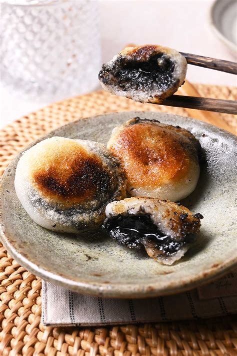 Pan Fried Tang Yuan Glutinous Rice Balls Jaja Bakes