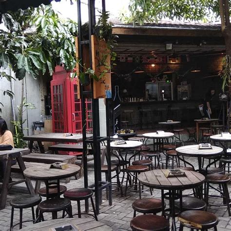 Camden Bar Cikini Kota Jakarta Pusat