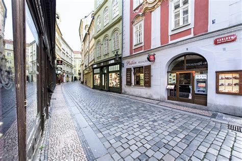 Prague Scrolller