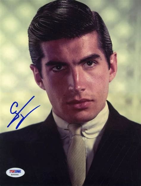 40 Handsome Portrait Photos Of American Actor George Hamilton In The