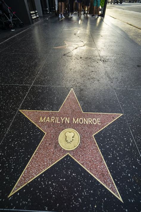 Los Angeles Hollywood Walk Of Fame Editorial Image Image Of Crowded