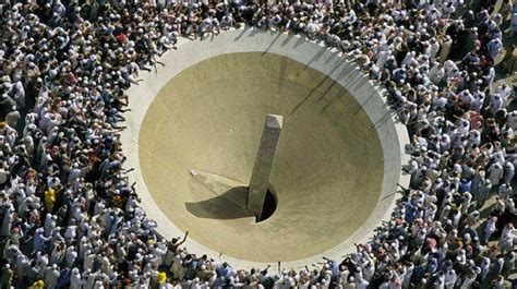 هل يجوز رمي الجمرات الثلاث في يوم واحد