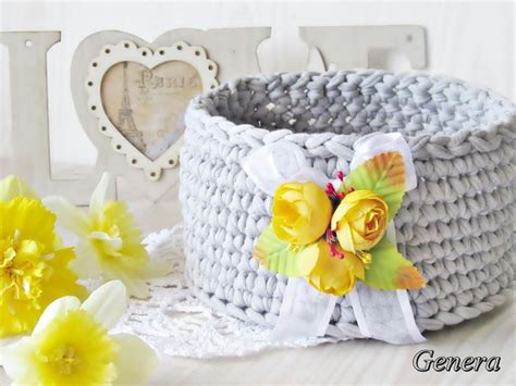 Корзинка из трикотажной пряжи крючком