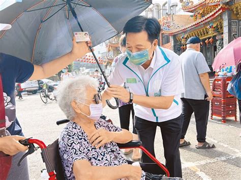 桃園鄭寶清加碼：敬老卡每月800點無期限