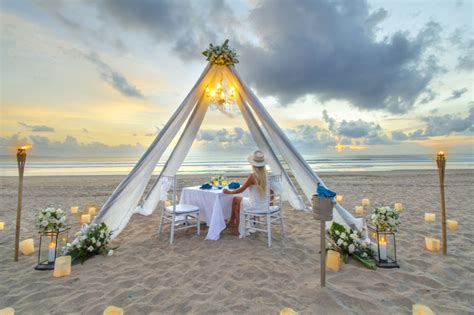 Bali Private Romantic Dinner On The Beach Bali Mandira Beach Resort