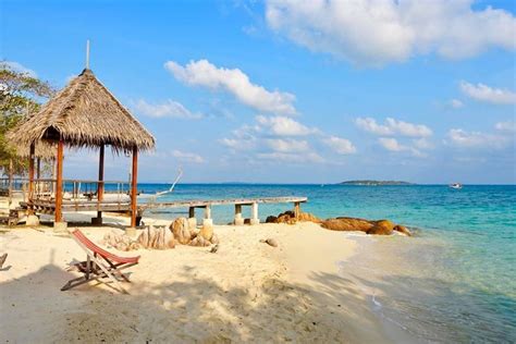 รีวิวนอนบนเกาะมันนอกแบบส่วนตัว ทะเลในฝันที่ไม่ต้องไปไกลถึงมัลดีฟส์