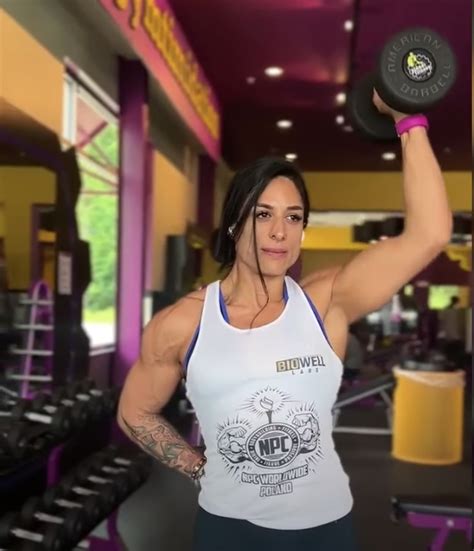 Zaeina Haider Becomes The First Pakistani Female Bodybuilder