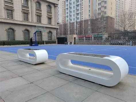 五款光伏智慧座椅 英利嘉盛开启光伏 绿色校园新篇章 知乎