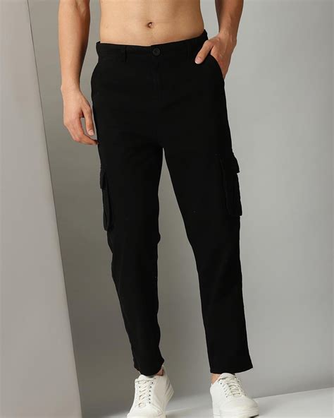 Buy Men S Black Relaxed Fit Cargo Trousers Online At Bewakoof