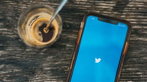Best Of Twitter Les 10 Tweets Les Plus Drôles De La Semaine 8 Rtbfbe