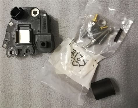 NOWY REGULATOR NAPIĘCIA VALEO 595253 2543208 2604 - 7697132860 ...