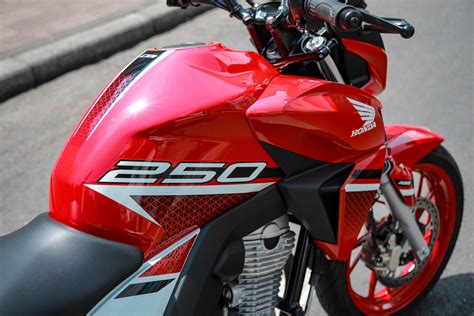 Cb 250 Twister Honda Lança A Linha 2022