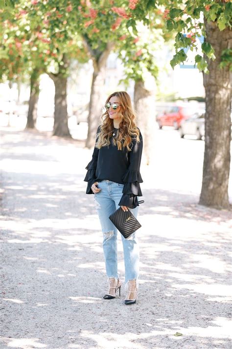 White Colour Outfit You Must Try With Leggings Blouse Denim Ripped