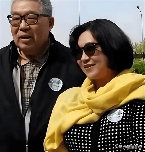 李连杰四个女儿，命运各有不同，大女儿36岁未嫁，利智女儿上哈弗李思和父亲生活
