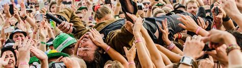 Festival Campervan Hire West Midlands Hire A Vw Camper For A Festival