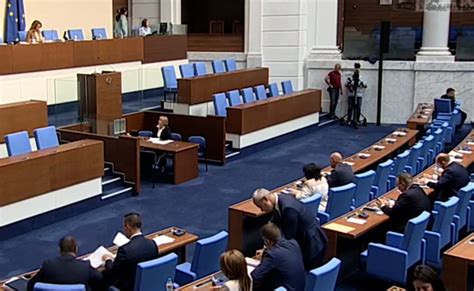 ОФИЦИАЛНО ЦИК обяви имената на депутатите в 51 ото Народно събрание