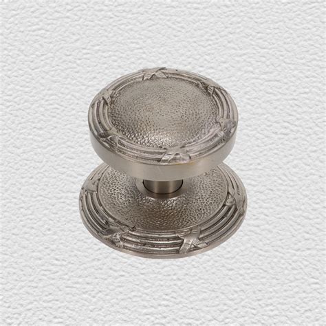 Centre Door Knob Sku 2510 Domino