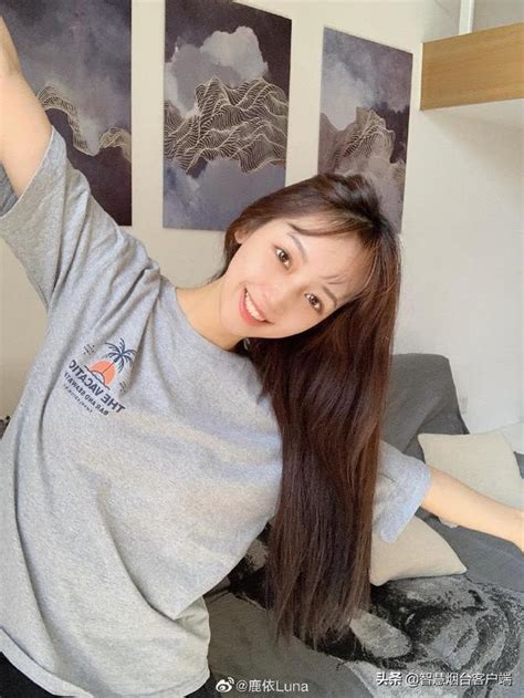 疑似吳亦凡新女友正面照曝光，吳磊同學！長相甜美身材好，是北電在讀學生 每日頭條