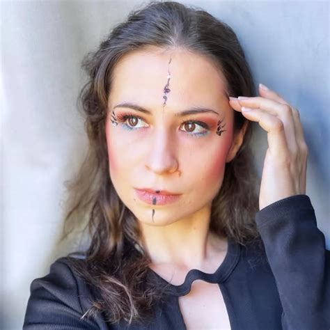 Patricia Čmiková Patriciaartcraft • Threads Say More