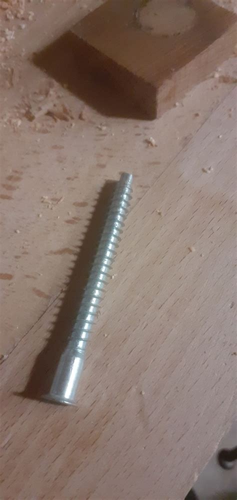 Question Technique Dassemblage Panneaux Contreplaque Pour Lit En