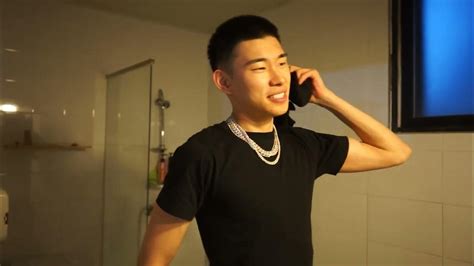 최홍철 새로운 다이아목걸이 구매총 1억 Youtube