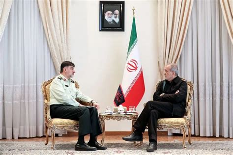 دیدار رادان با رئیس‌جمهور منتخب تاکید پزشکیان بر حفظ حقوق اجتماعی و