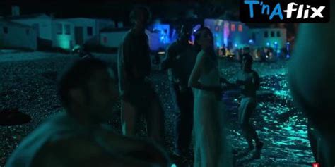 Maria Hervas Breasts Scene In El Inmortal