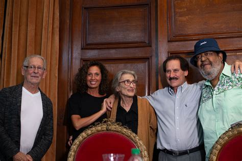 Homenaje De La Facultad De Artes A Grandes Figuras De La Música Popular