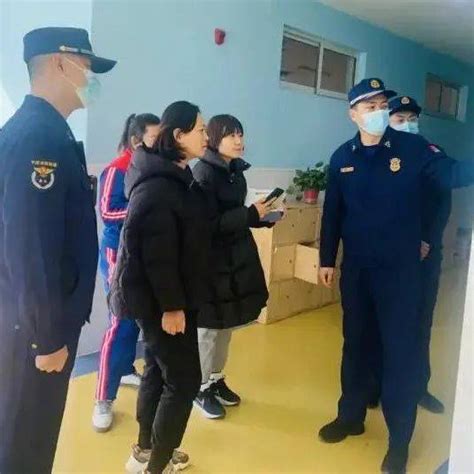 文昌湖消防救援大队多措并举织牢校园消防安全网活动灭火隐患
