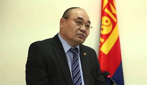 Шүүгдэгч Д Эрдэнэбат нарт холбогдох шүүх хурал дахин хойшиллоо