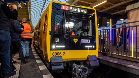 Berlinbvg Kleinprofil U Bahnzug Jk Eingetroffen Eurailpress