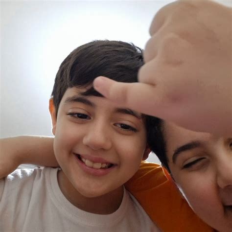 امیر سام علیخانی Youtube