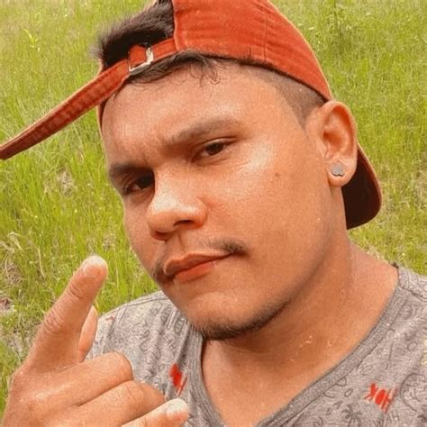 Giovanny Silva Giovanny Slva Threads Say More